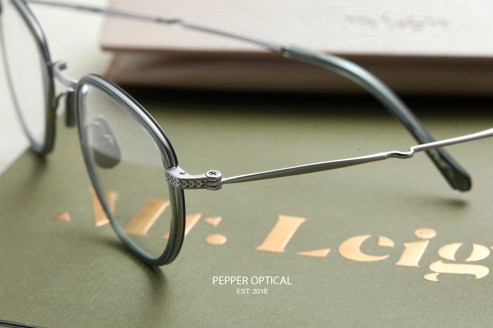 Mr.Leight - Roku C 灰色的多邊形古典美學 – PepperOptical